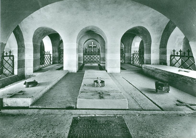 die Gräber der Salier im Dom zu Speyer